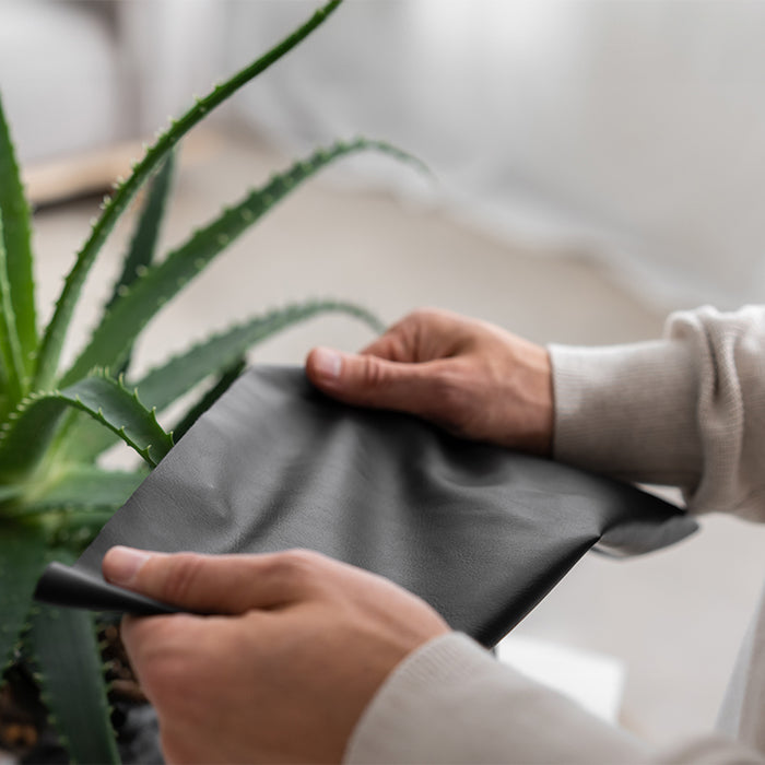 iPhone 16 Case made from aloe vera leather | Woodcessories